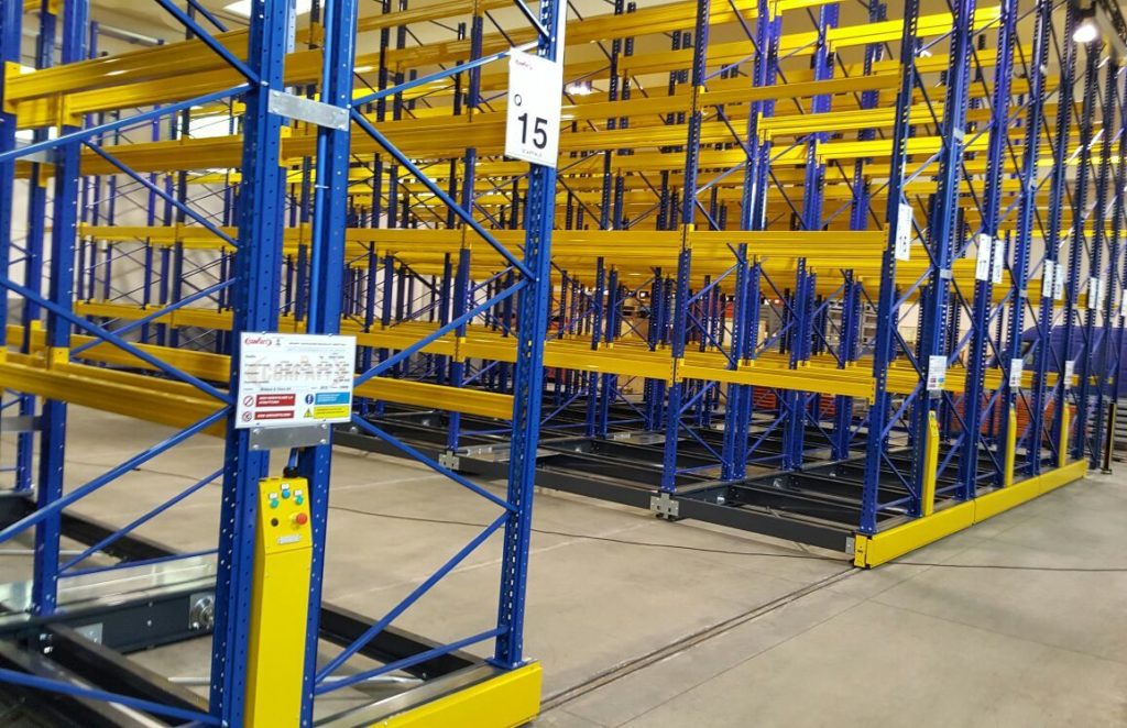Scaffalature su basi mobili e Scaffalature compattabili in Toscana | ITAMAG